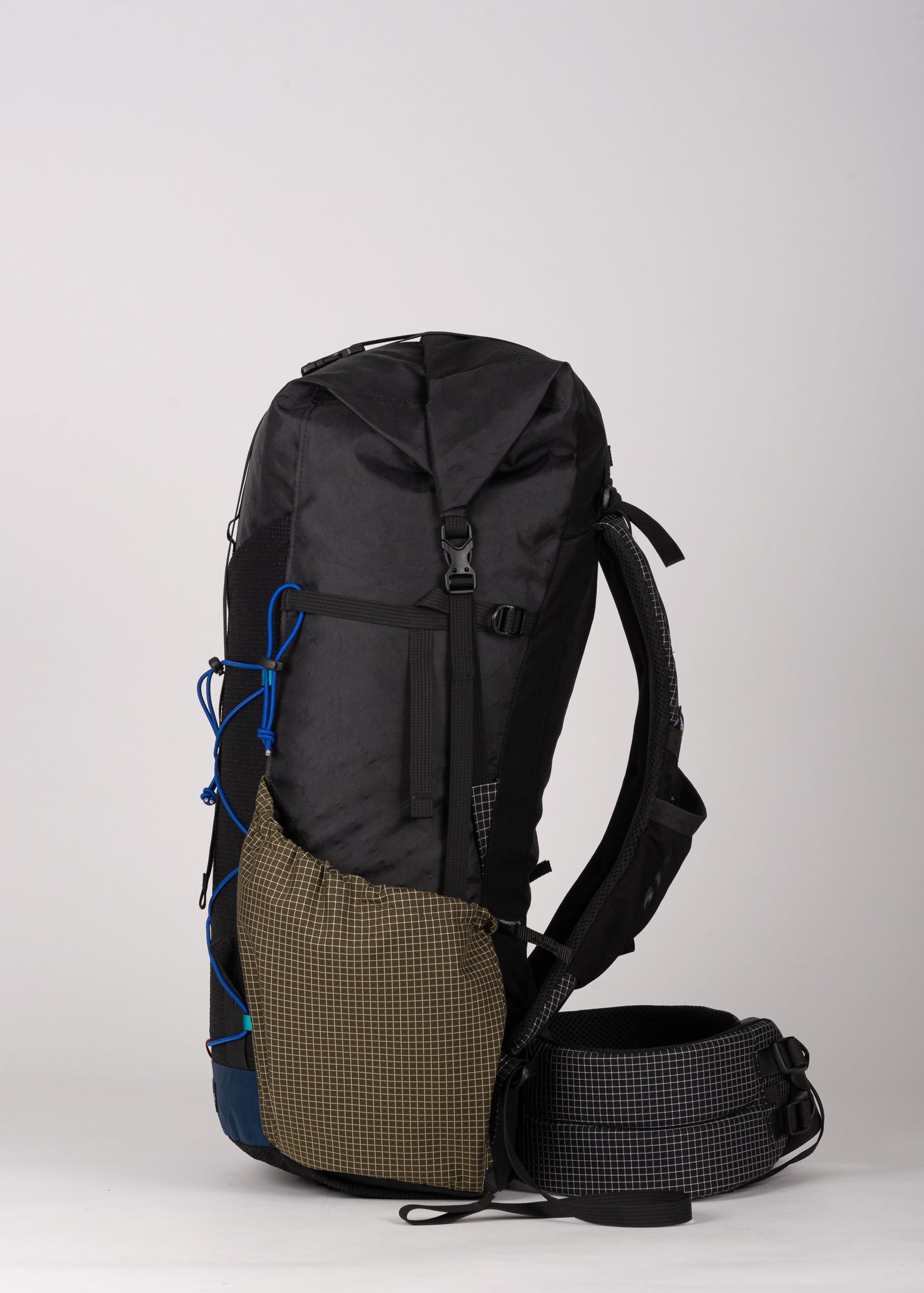 The Notch EP40 (Black) – Atom Packs